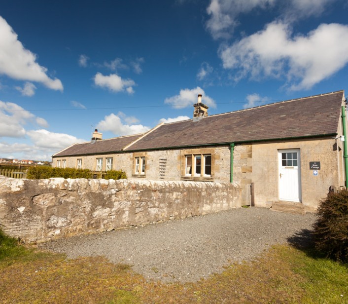 Low Steads Farm Cottages near Longhoughton beach on the Northumberland ...